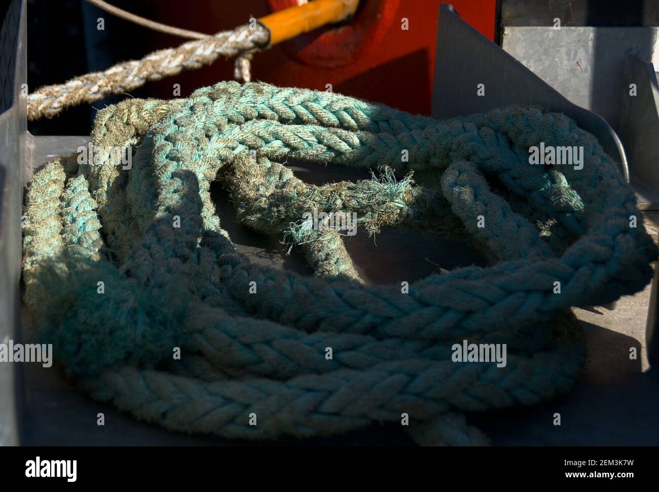 Ship rope knot hi-res stock photography and images - Alamy