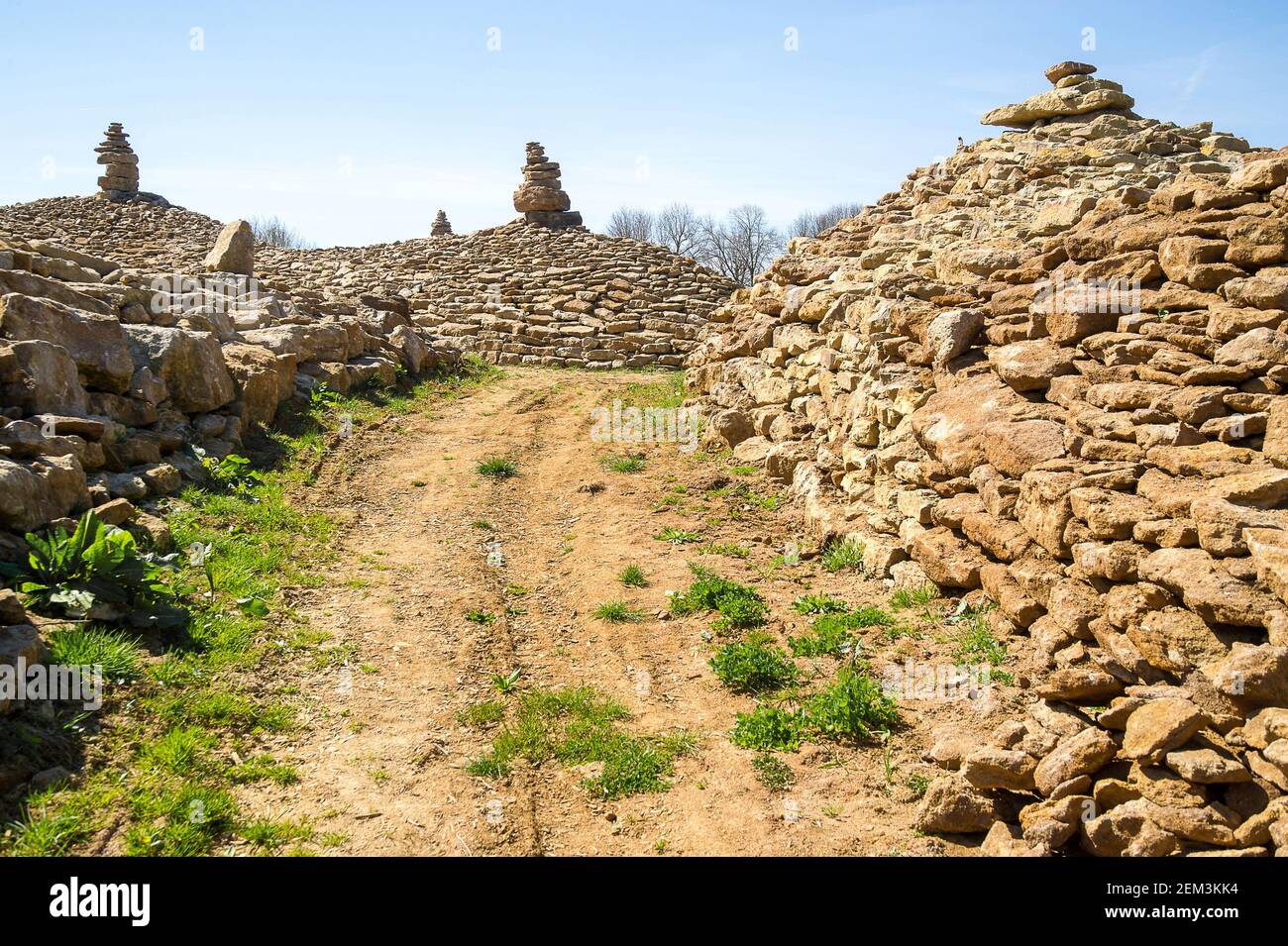 Block stone walls hi-res stock photography and images - Alamy