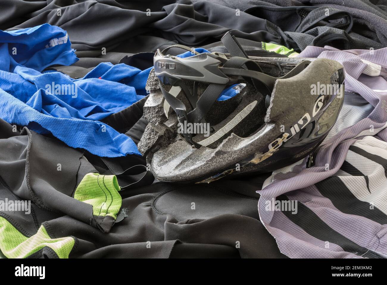 Shattered spine hi-res stock photography and images - Alamy