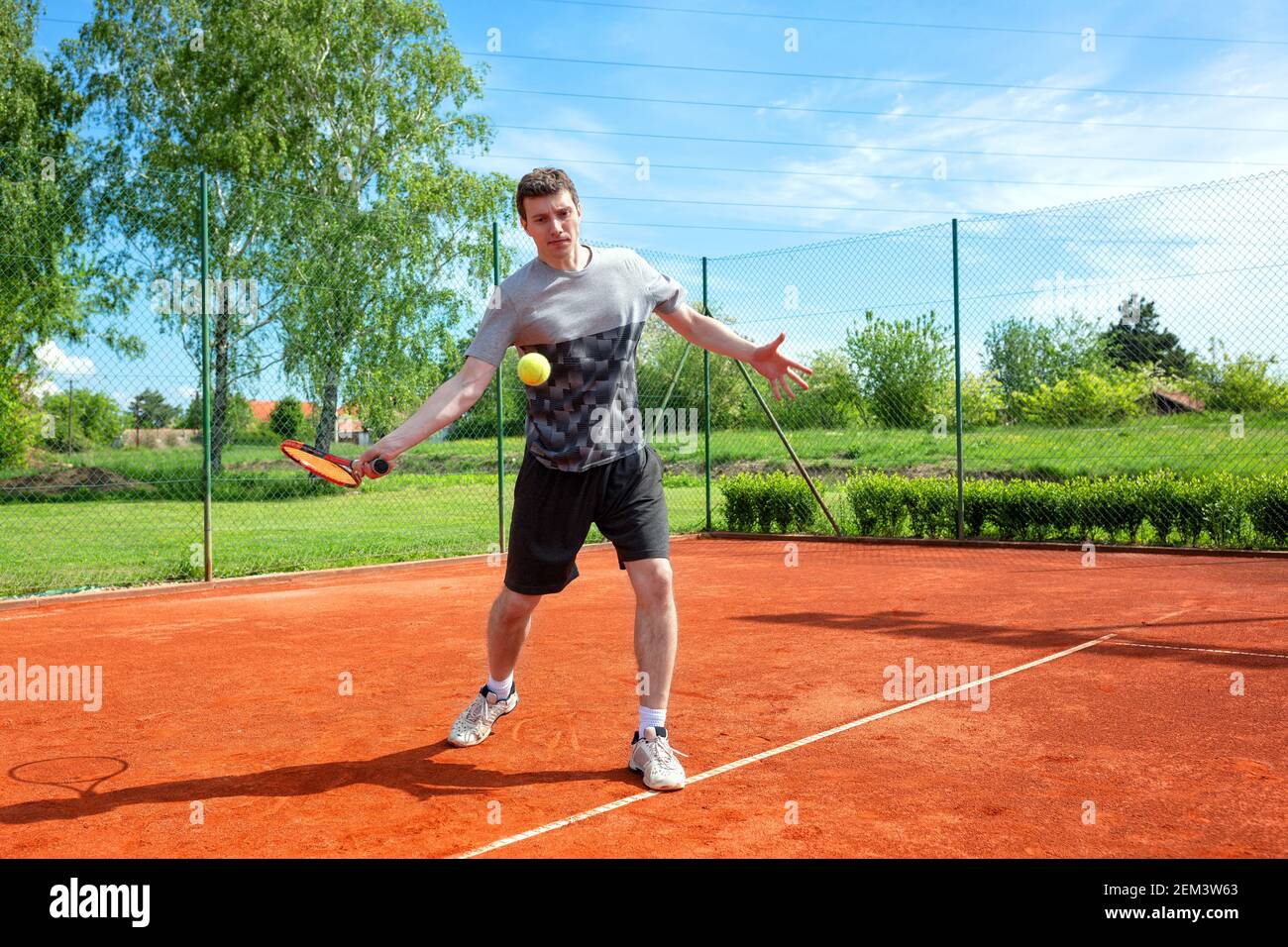 Man approaching court hi-res stock photography and images - Alamy
