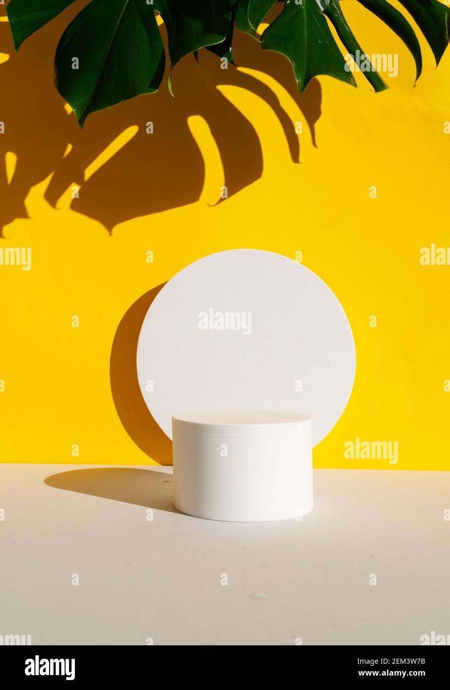 Minimal product display Stock Photo - Alamy