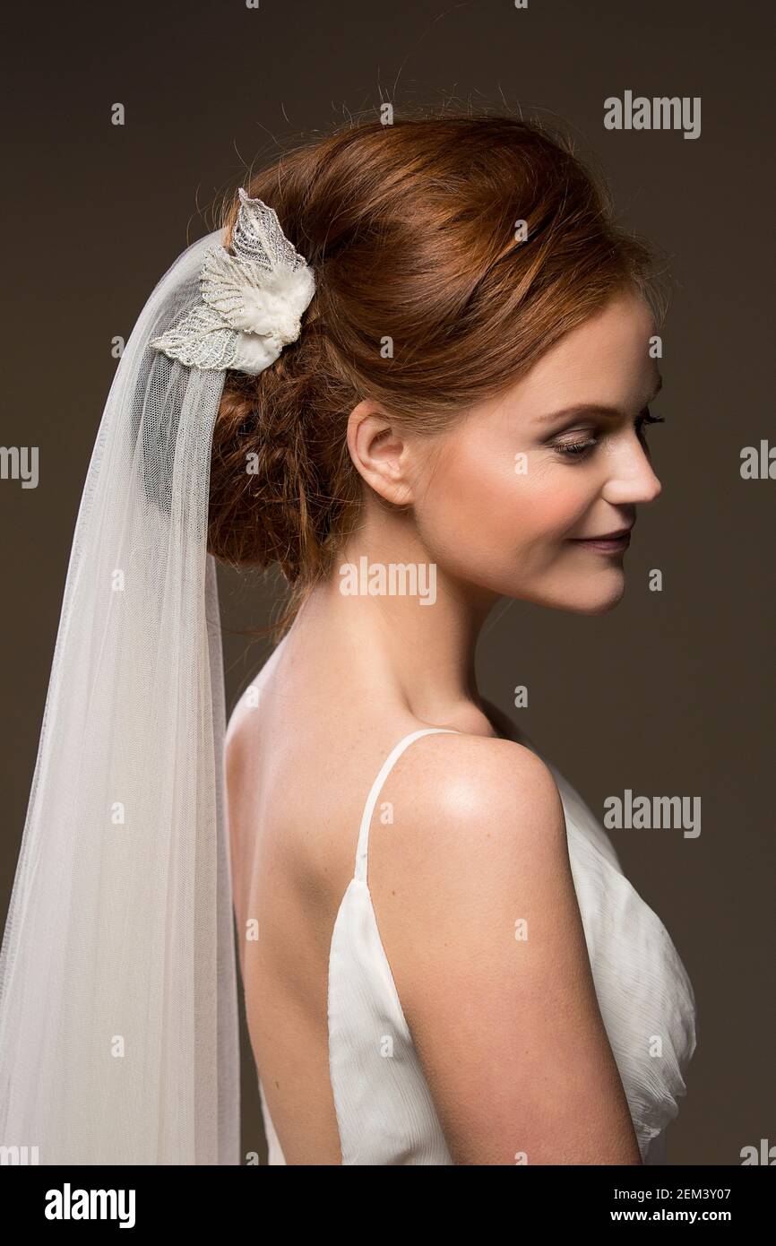 Lace Wedding veil Stock Photo - Alamy