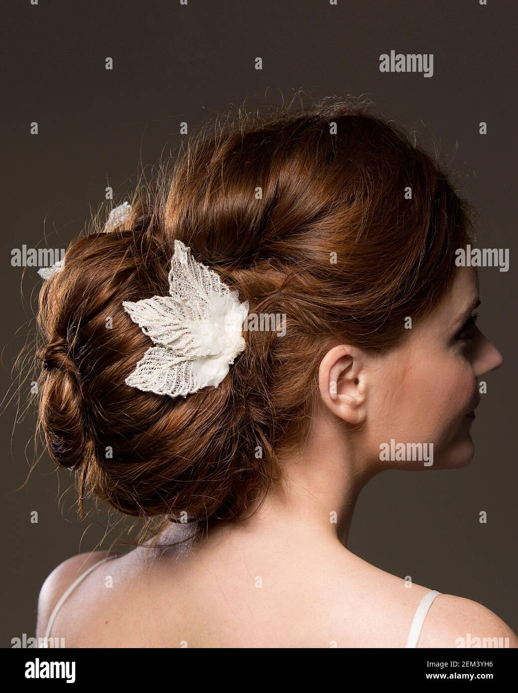 Lace Wedding veil Stock Photo - Alamy