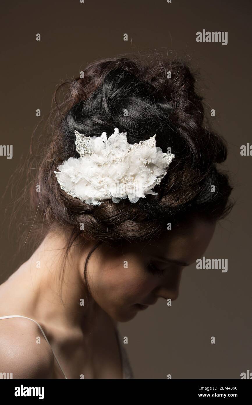 Lace Wedding veil Stock Photo - Alamy