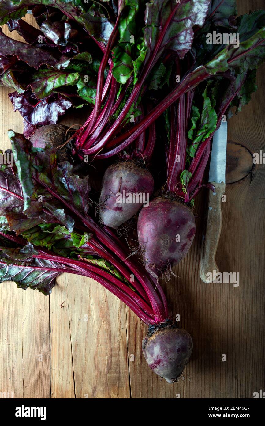 Whole beetroot view hi-res stock photography and images - Alamy