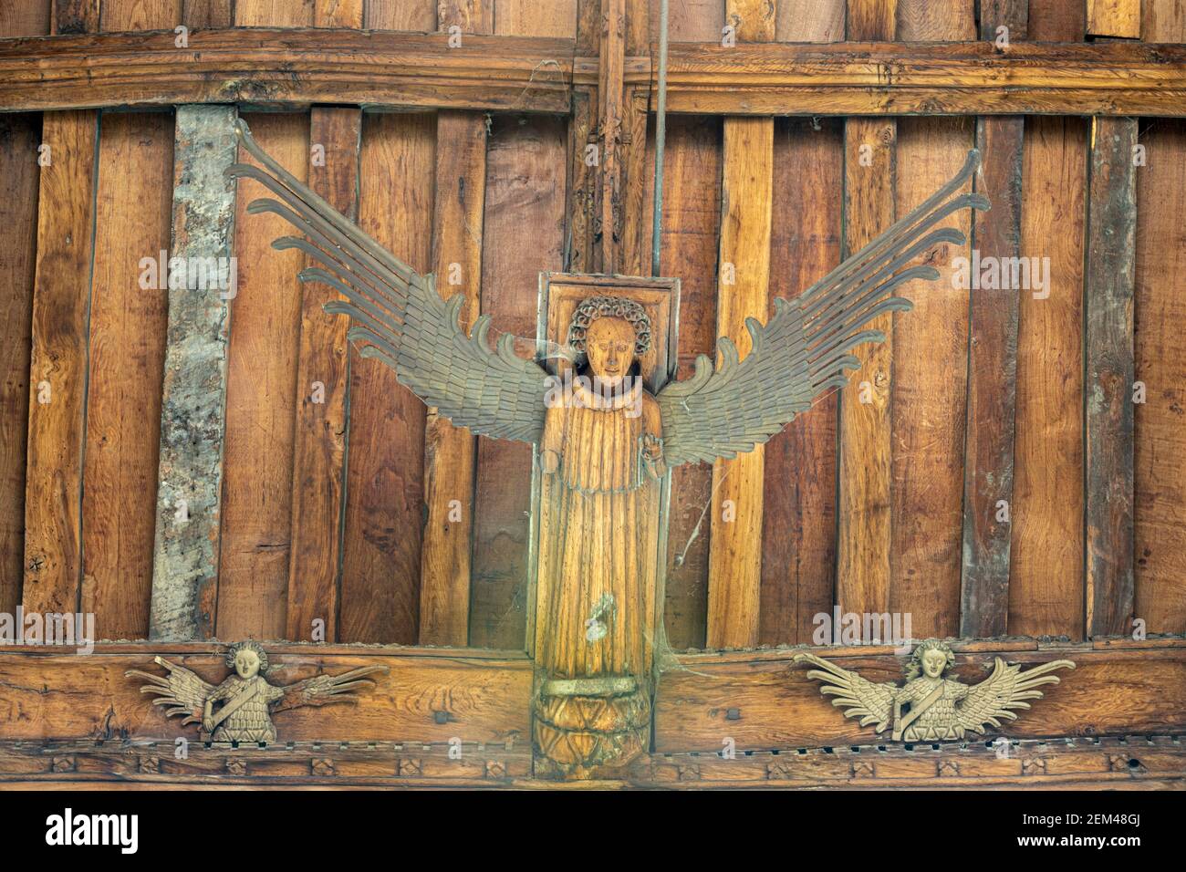 Medieval carved angels hi-res stock photography and images - Alamy