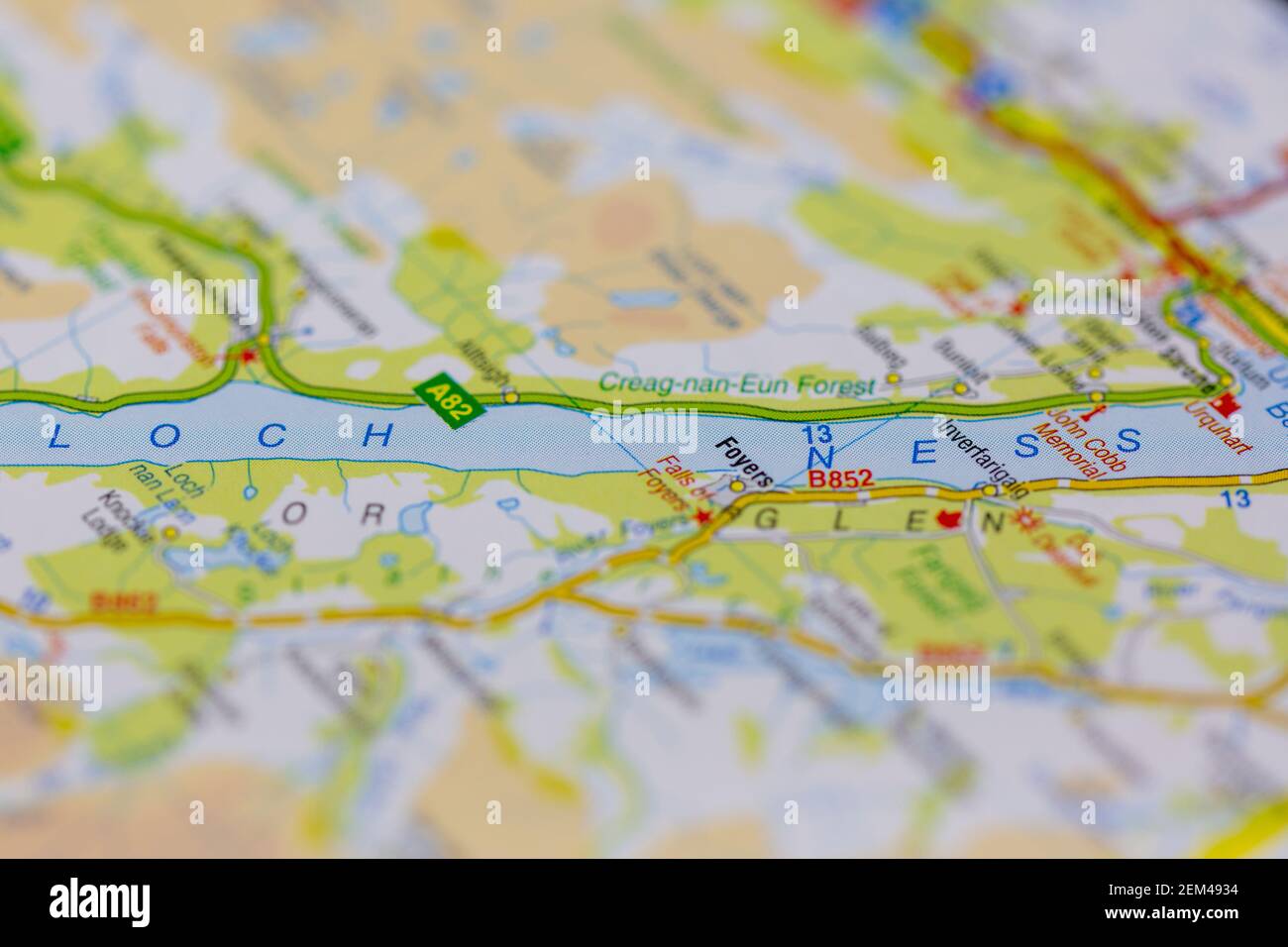 Loch ness road map hi-res stock photography and images - Alamy