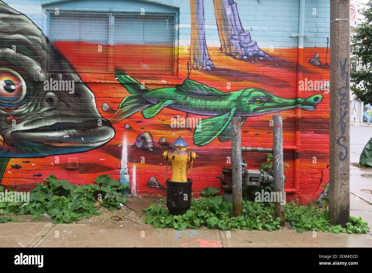Graffiti Alley, Toronto, Canada. Located within Toronto;s fashion ...