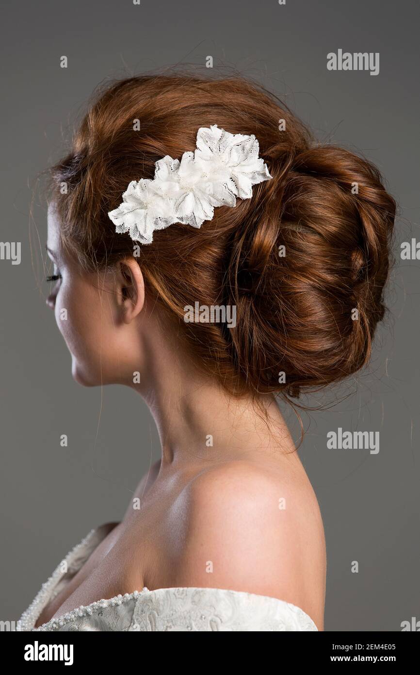 Lace Wedding veil Stock Photo - Alamy