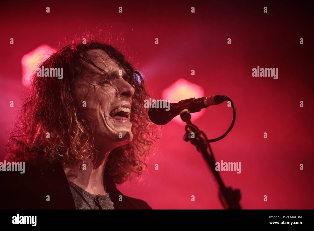The xx perform hi-res stock photography and images - Alamy