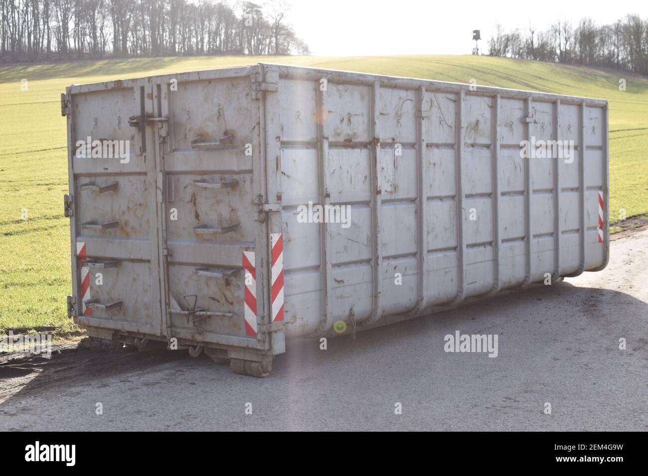 Bulker box hi-res stock photography and images - Alamy