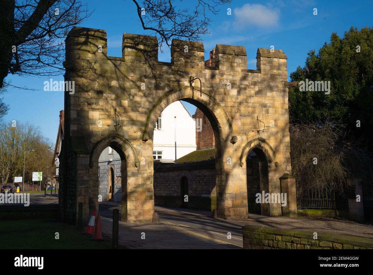 Priory Gate, Lincoln City, Cat 2 protected, Minster yard, built 1825 ...
