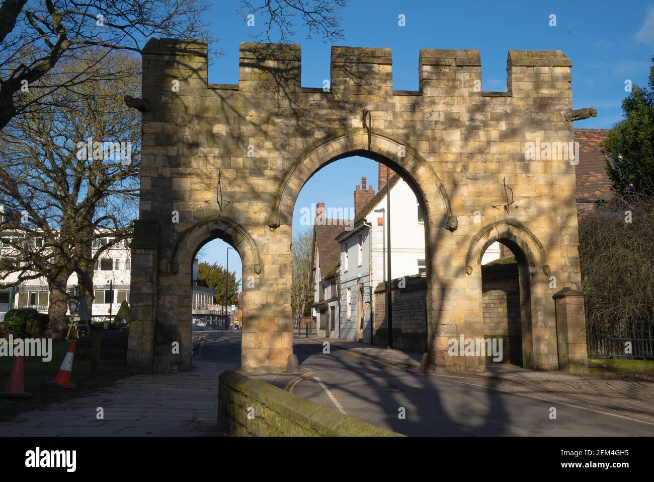 Priory Gate, Lincoln City, Cat 2 protected, Minster yard, built 1825 ...