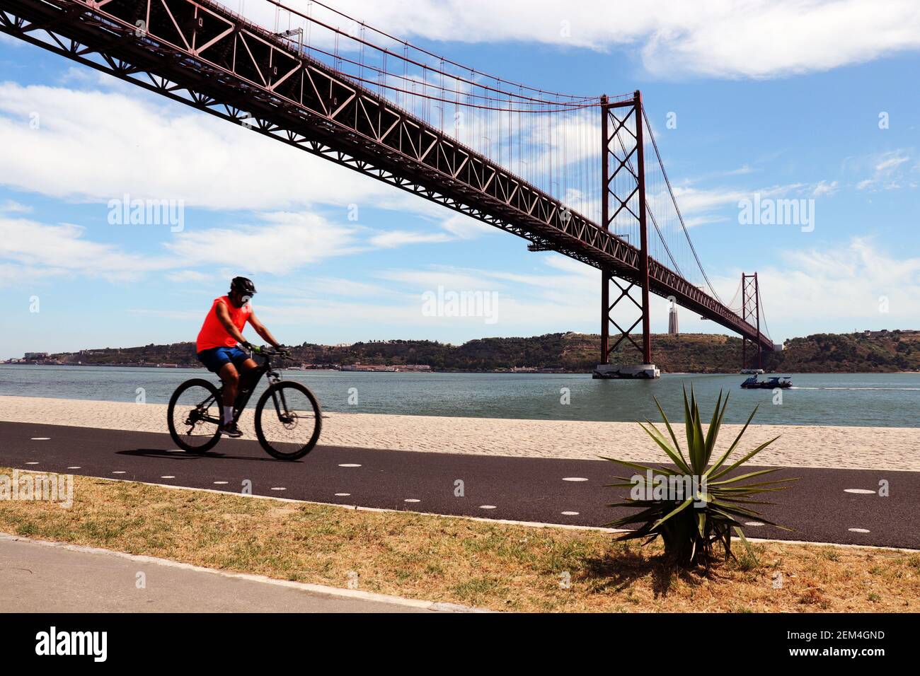 Tagus river in alcochete hi-res stock photography and images - Alamy