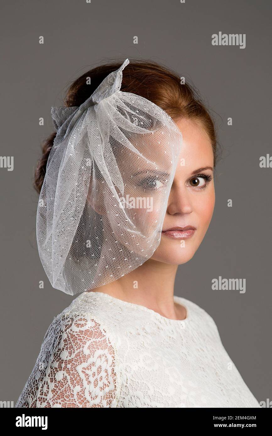 Lace Wedding veil Stock Photo - Alamy