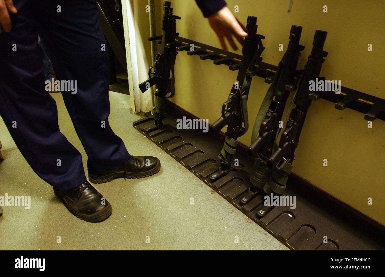 London armoury hi-res stock photography and images - Alamy
