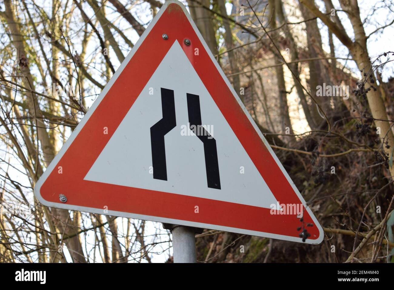 Narrowing hi-res stock photography and images - Alamy