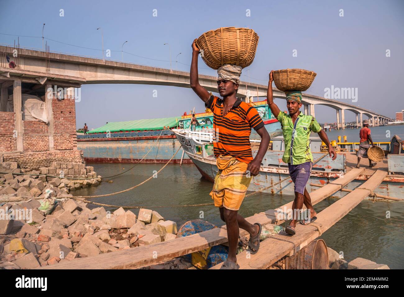 February 24, 2021, Barishal, Bangladesh: The Day-labourers in ...
