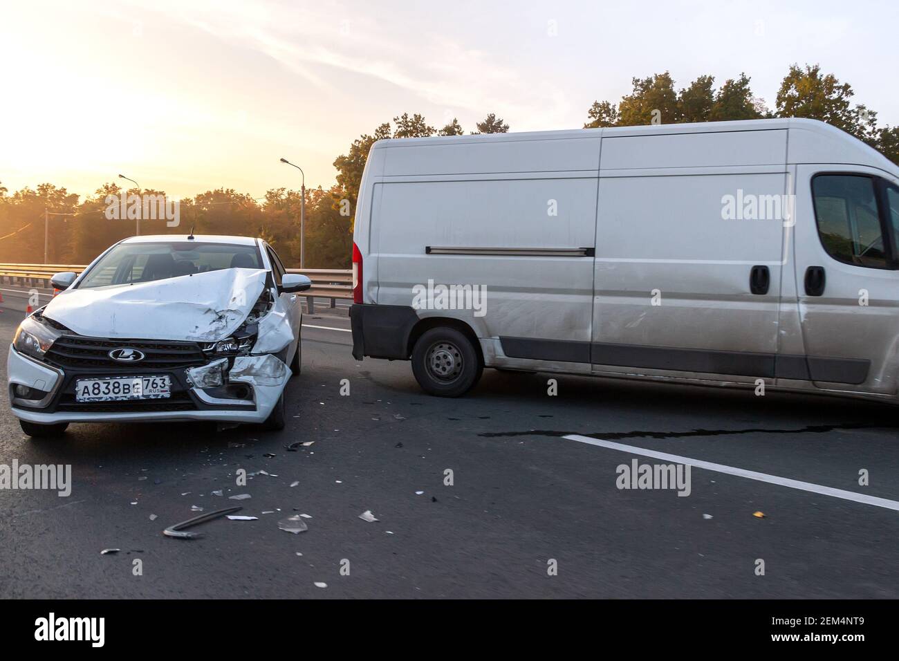 Dangerous crossroads plate hi-res stock photography and images - Alamy