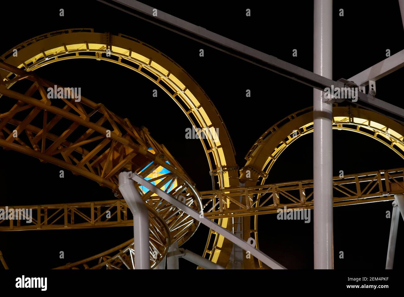 Close-up of an empty rollercoaster Stock Photo - Alamy