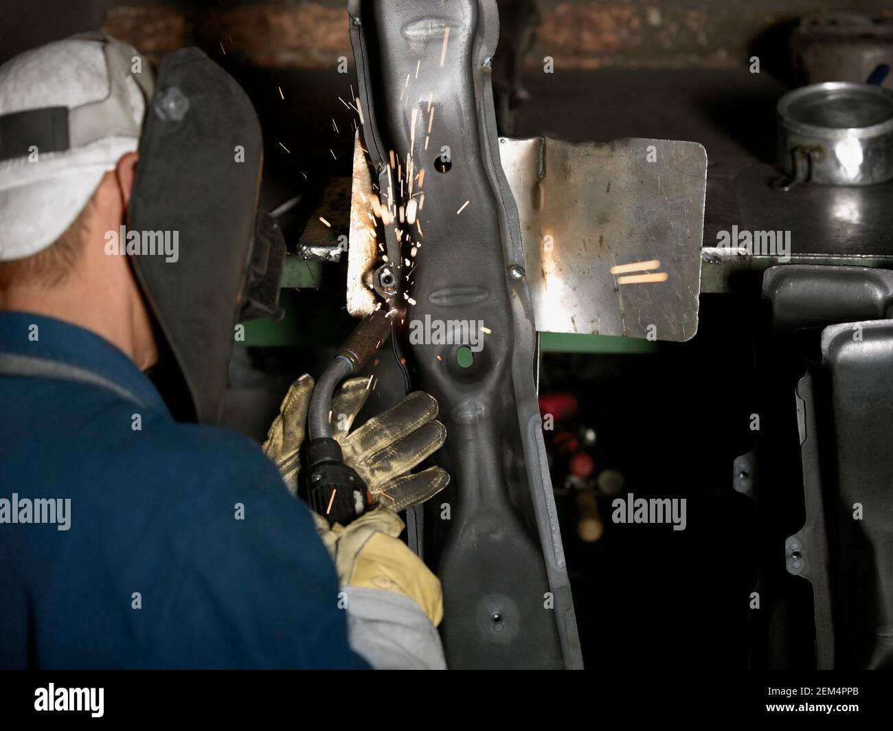 Welder visor hi-res stock photography and images - Alamy
