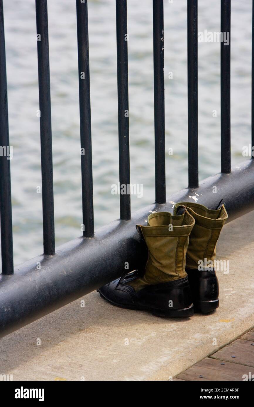 Angle boot hi-res stock photography and images - Alamy