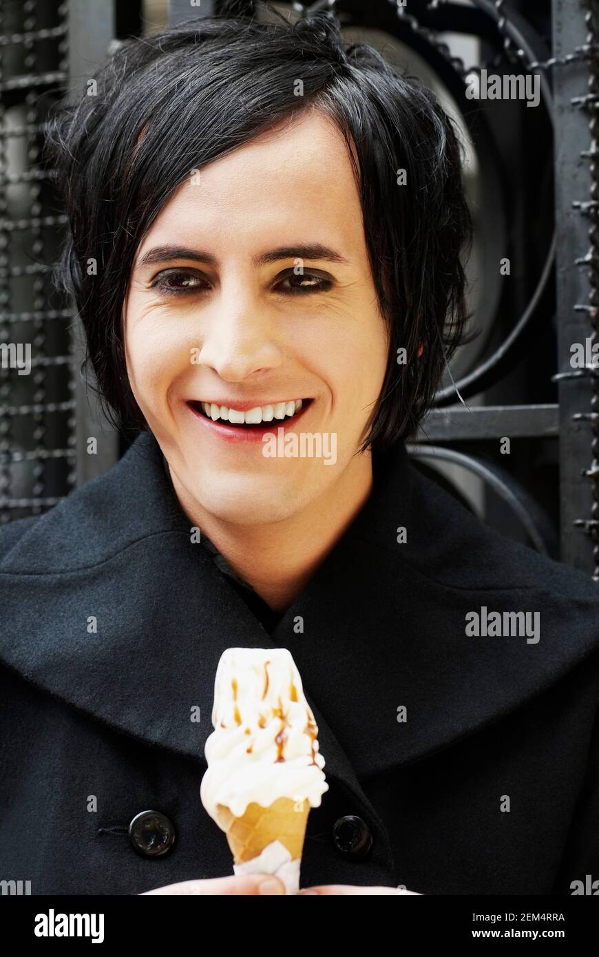 Black ice cream man hi-res stock photography and images - Alamy