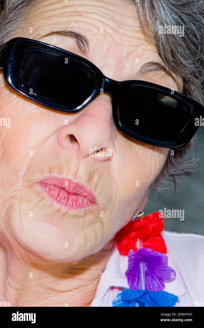 Puckering up hi-res stock photography and images - Alamy