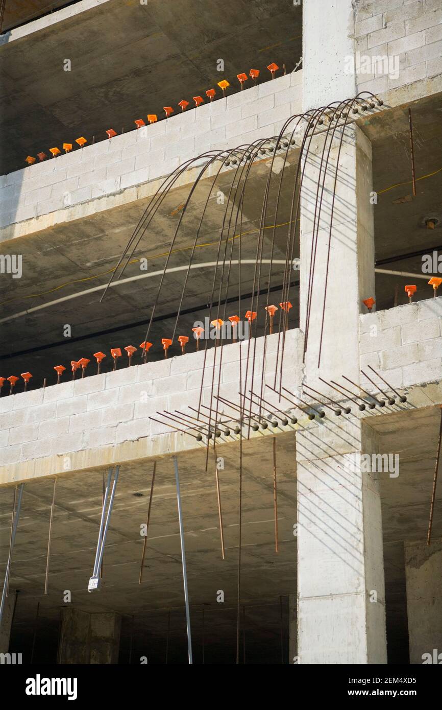 Reflector building hi-res stock photography and images - Alamy