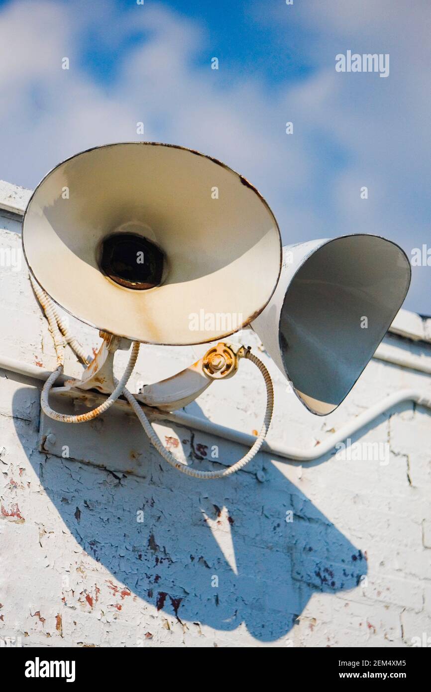 Angle shade hi-res stock photography and images - Alamy