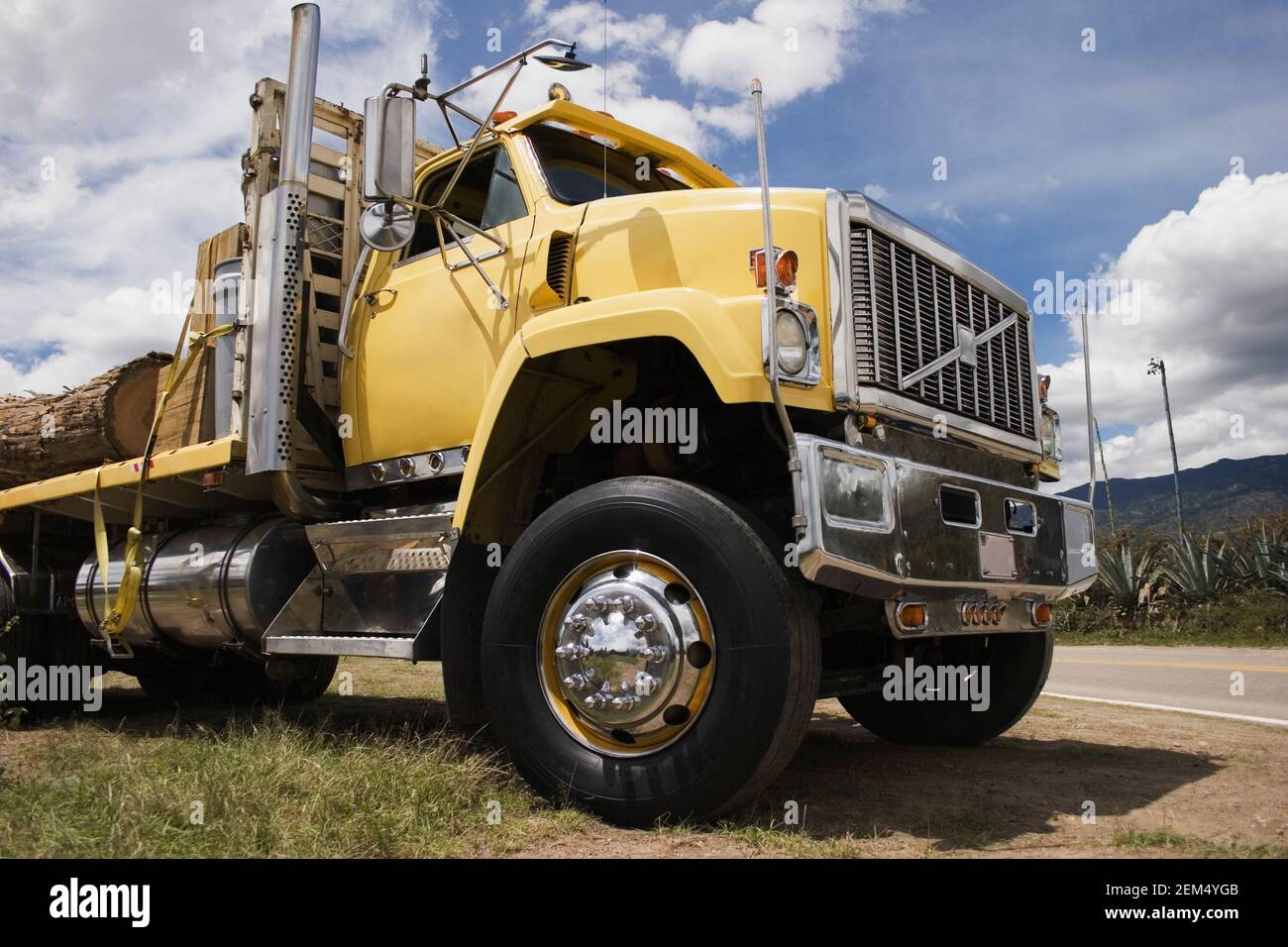 Vehicle log hi-res stock photography and images - Alamy