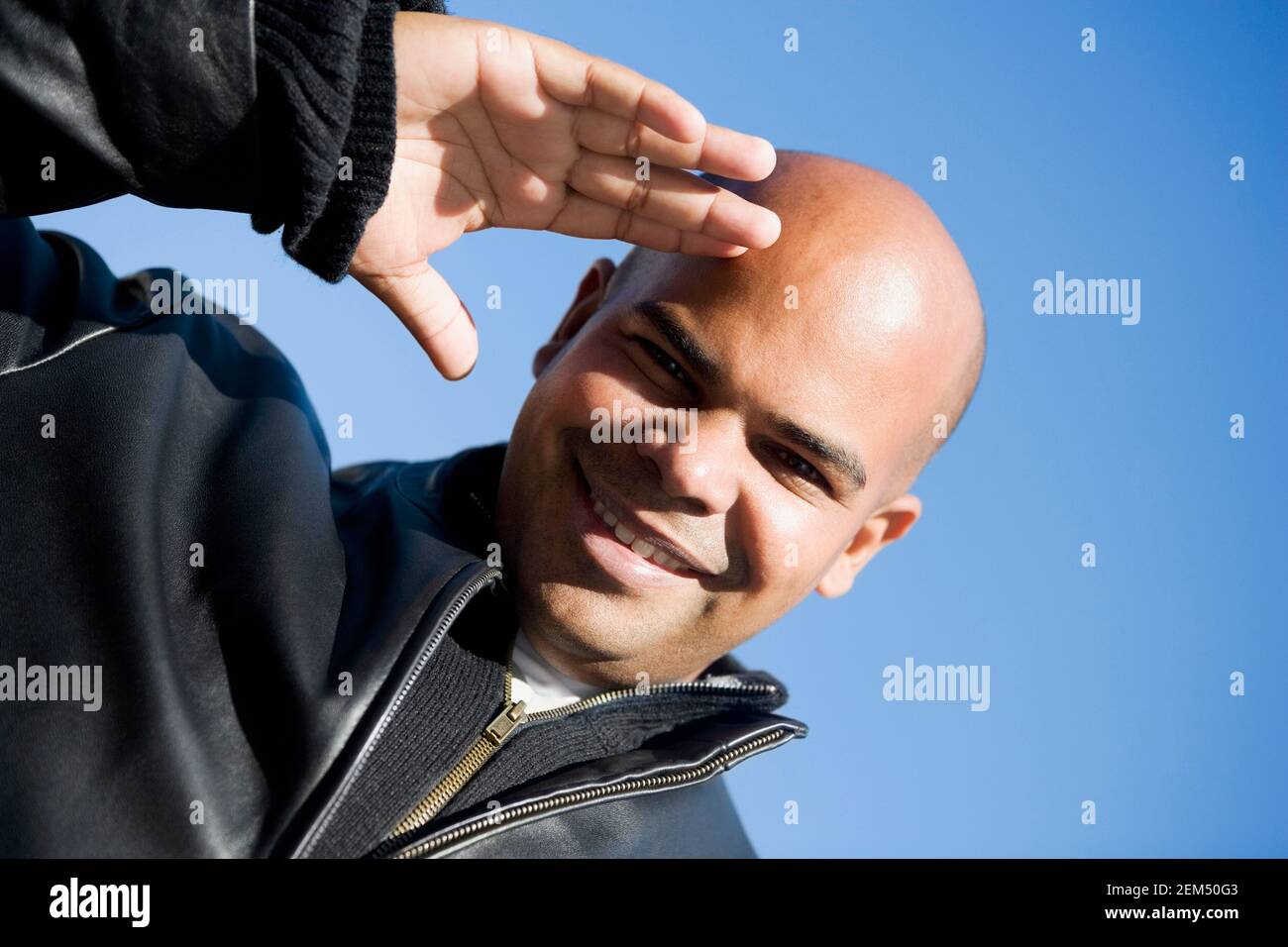 Man saluting hi-res stock photography and images - Alamy