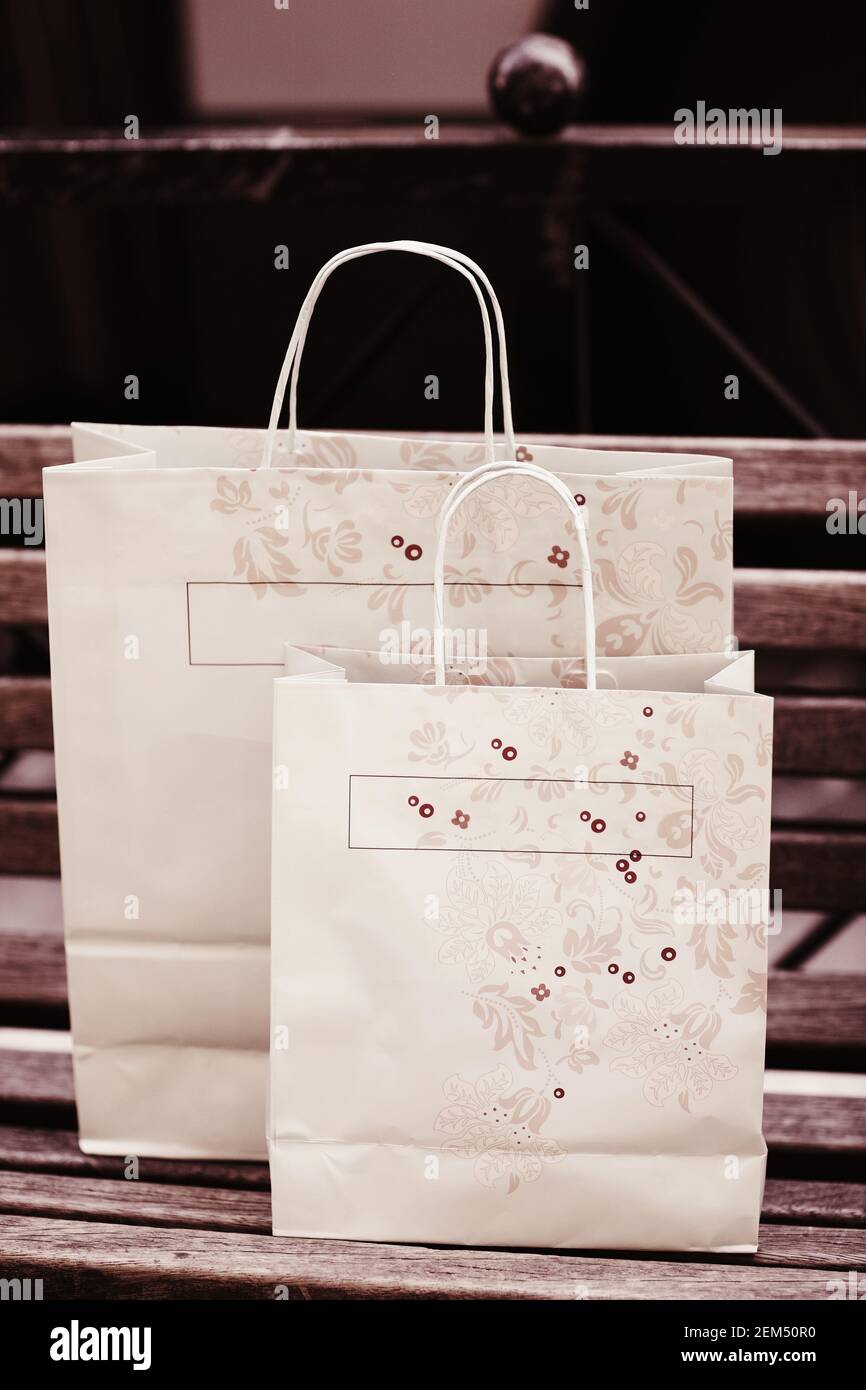 Two shopping bags hi-res stock photography and images - Alamy