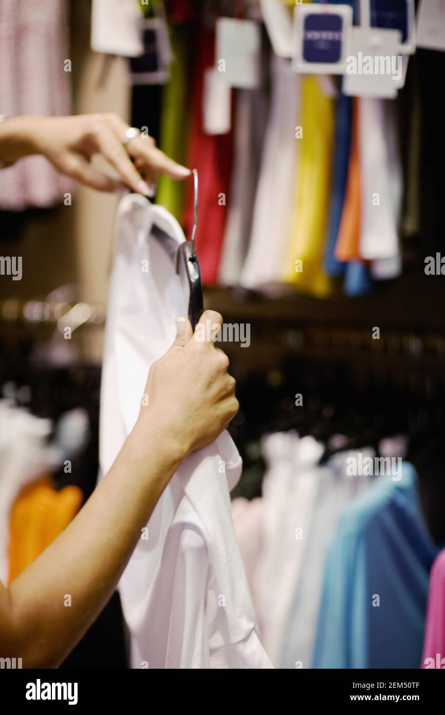 Price tag close up clothes hi-res stock photography and images - Alamy