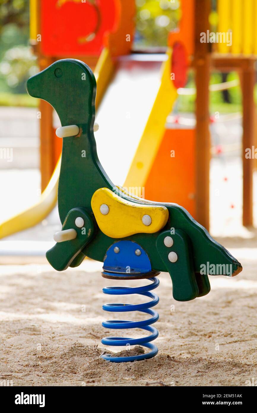 Jungle gym hi-res stock photography and images - Alamy