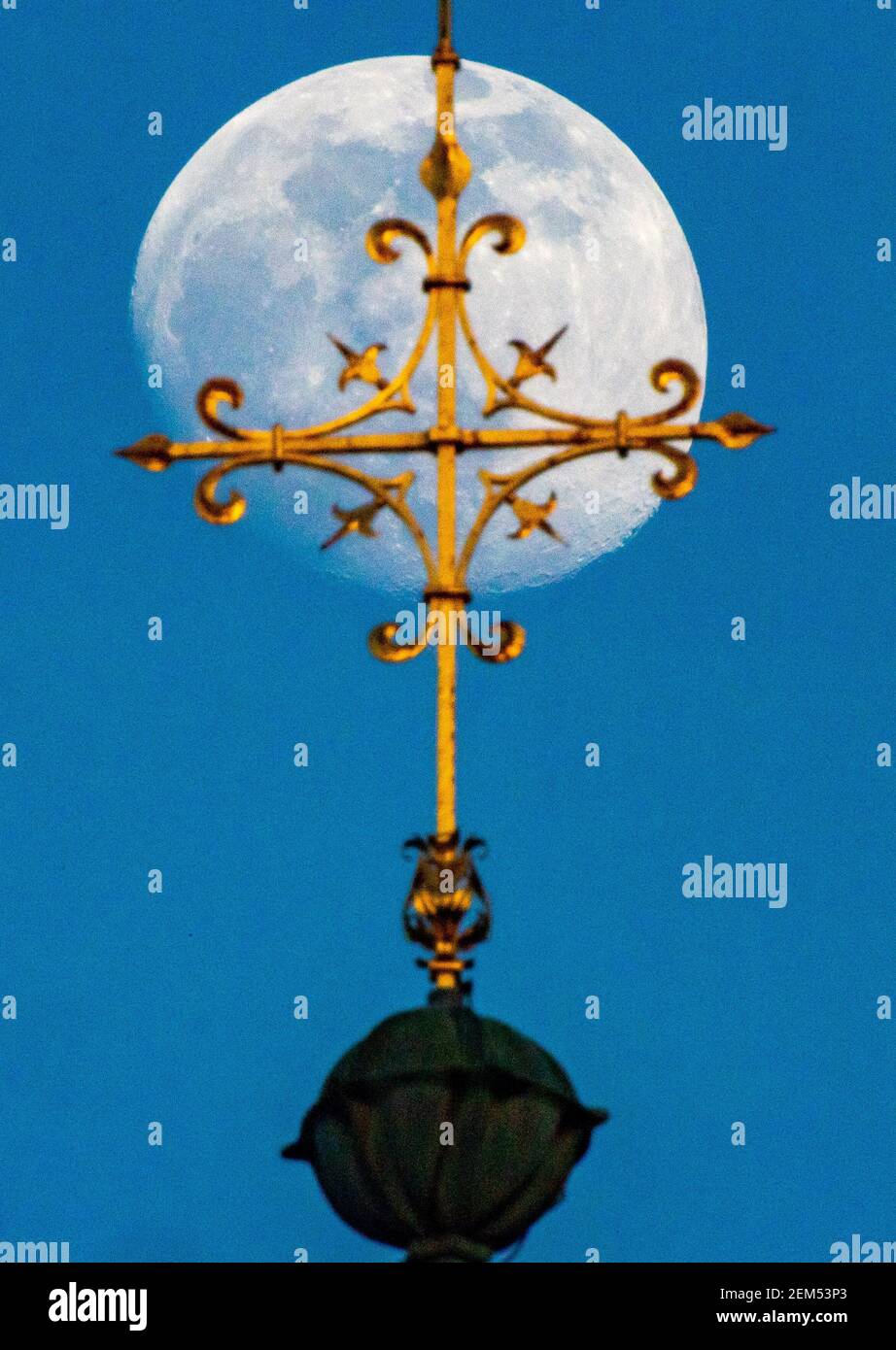 76 meter hi-res stock photography and images - Alamy