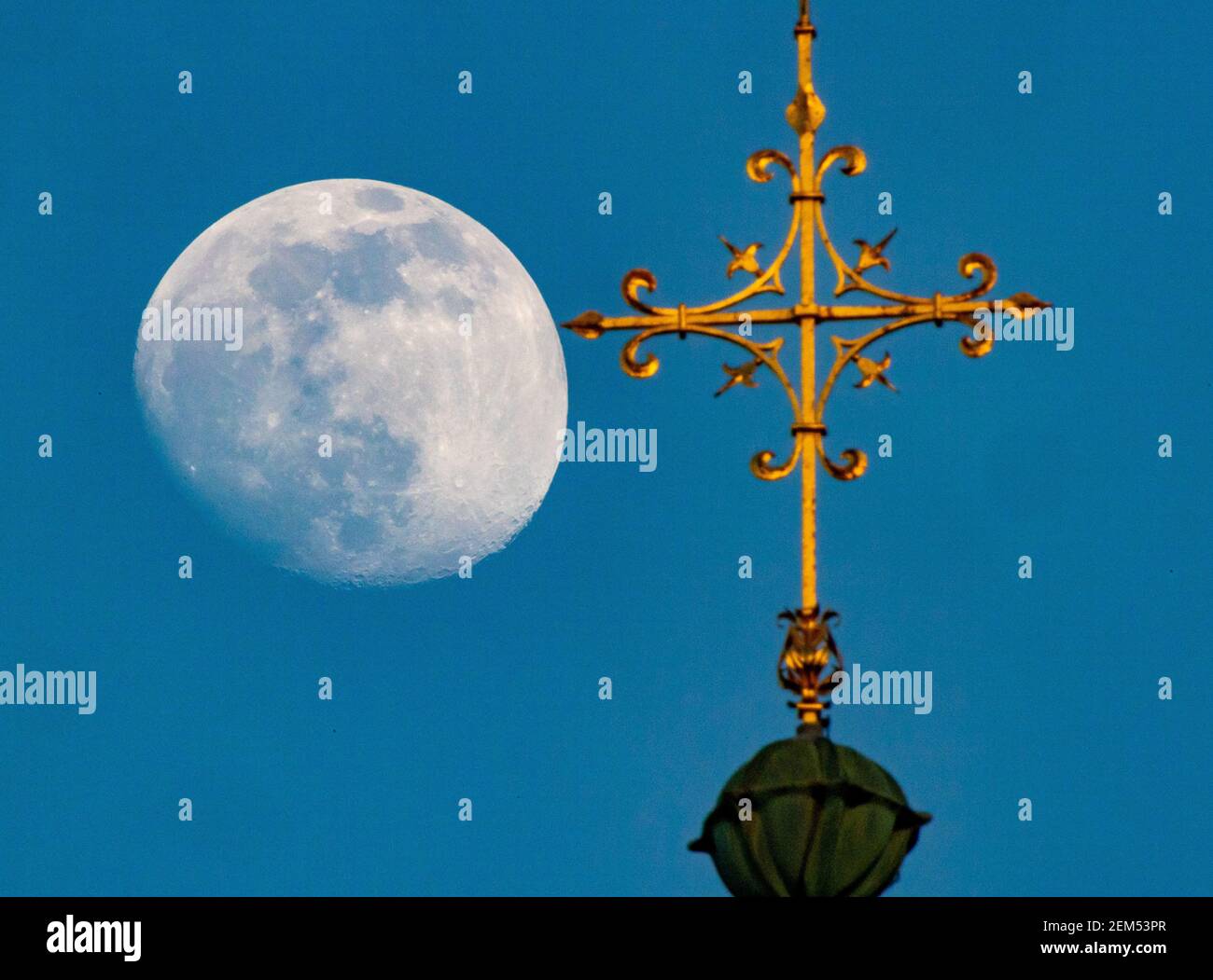 76 meter hi-res stock photography and images - Alamy