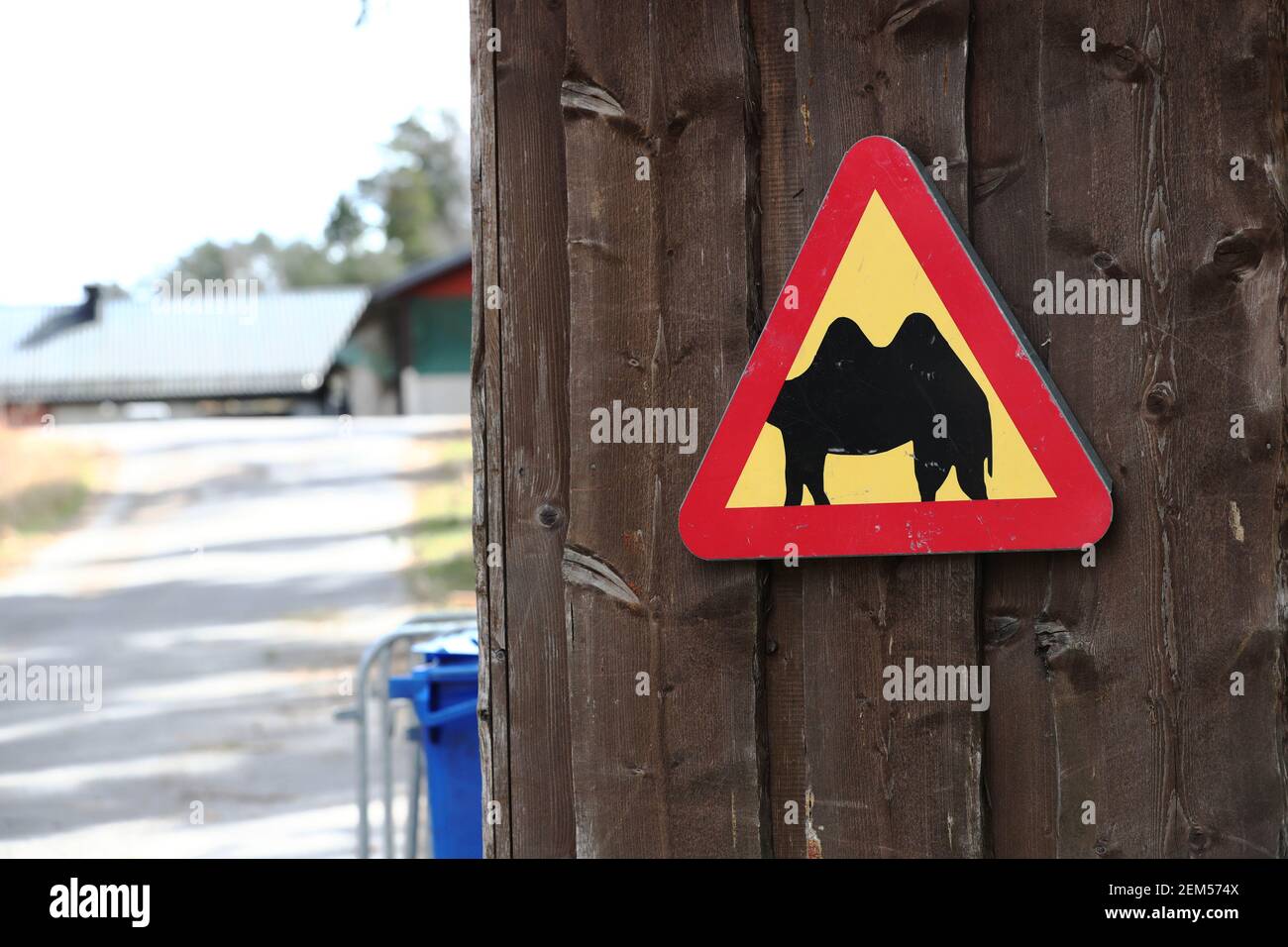Warning signs zoo hi-res stock photography and images - Alamy