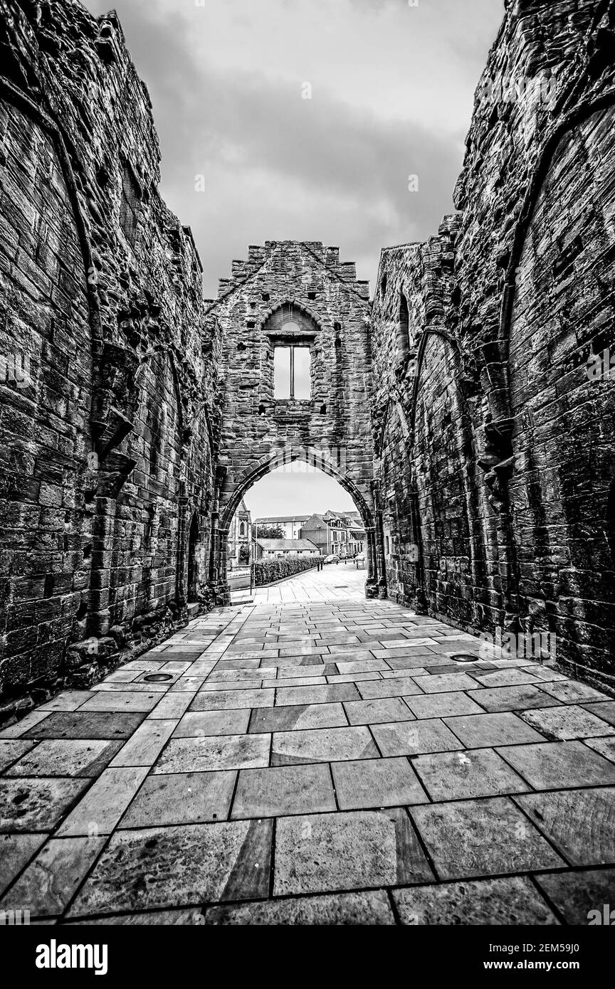 Arbroath abbey hi-res stock photography and images - Alamy