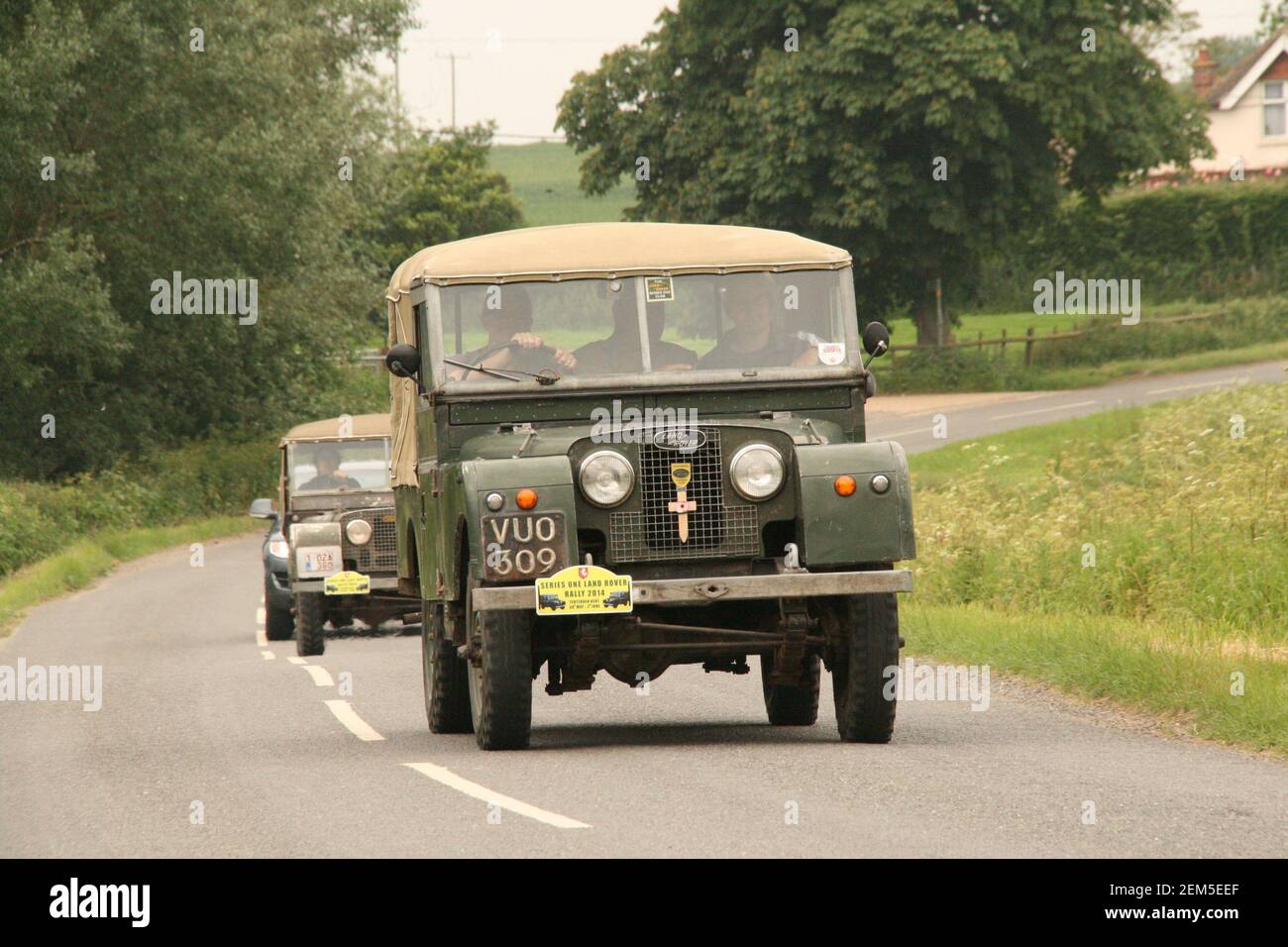 Series one defender hi-res stock photography and images - Alamy