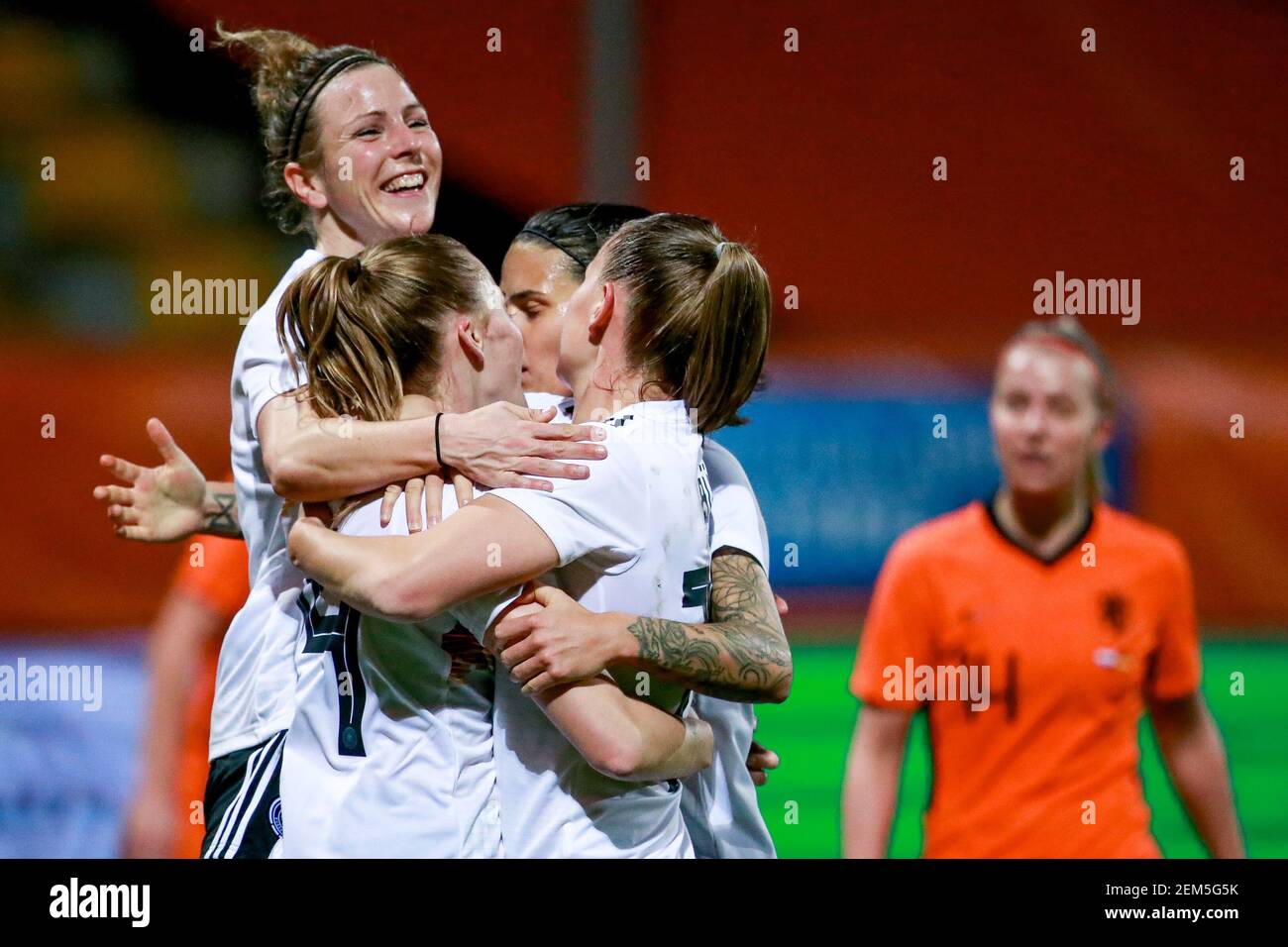 Laura freigang hi-res stock photography and images - Alamy