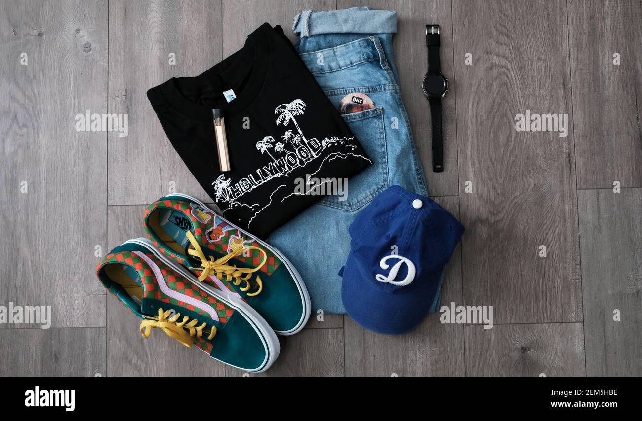 flat lay hollywood Stock Photo - Alamy