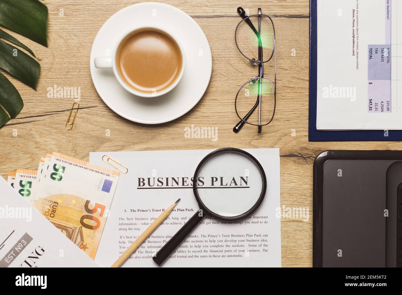 Flat lay of business plan Stock Photo - Alamy