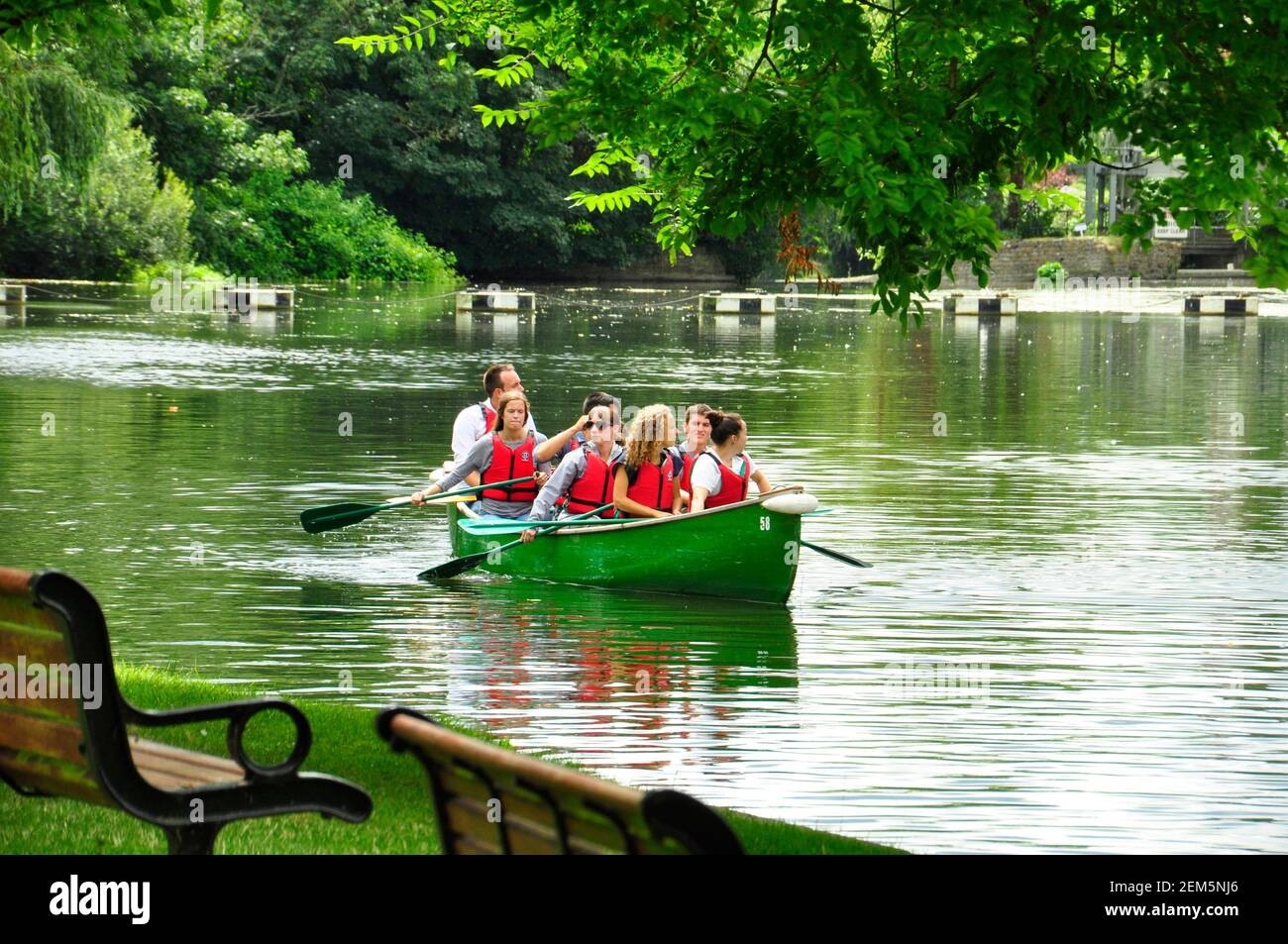 Canoeing on the river avon hi-res stock photography and images - Alamy