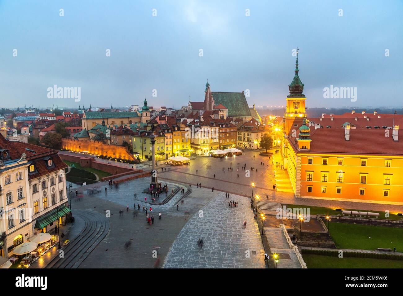 Warsaw square night aerial hi-res stock photography and images - Alamy