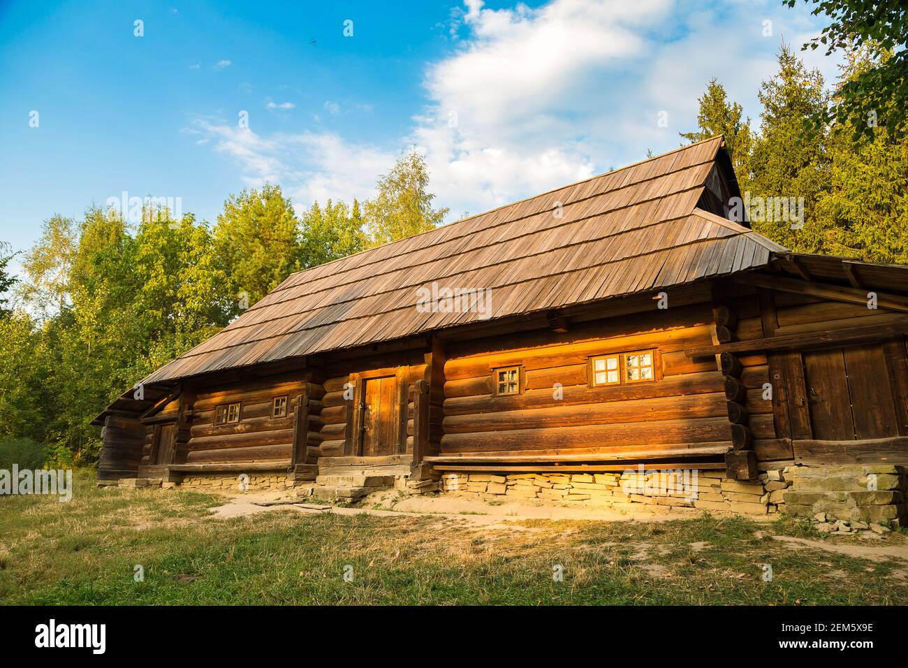 Museum of national architecture in Pirogovo in a beautiful summer day ...