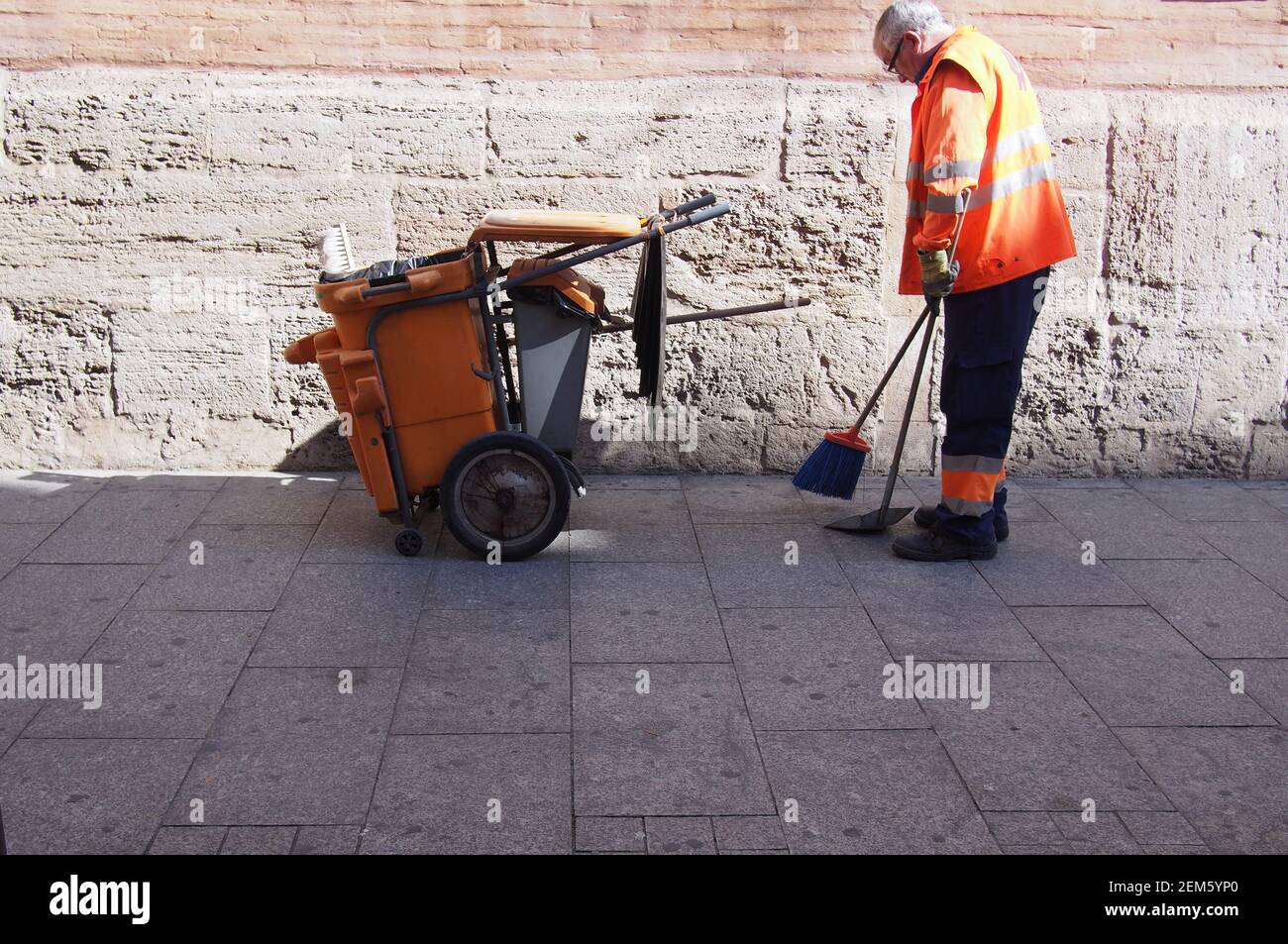 City workers - cleaning and washing of city streets Stock Photo - Alamy