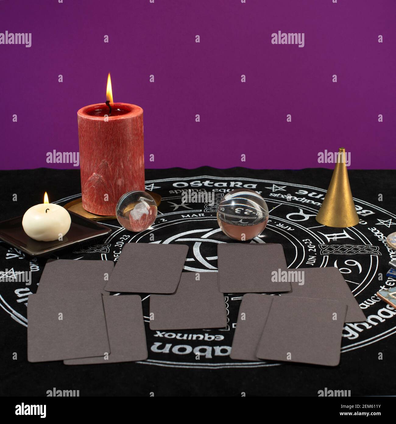 Magic objects hi-res stock photography and images - Alamy