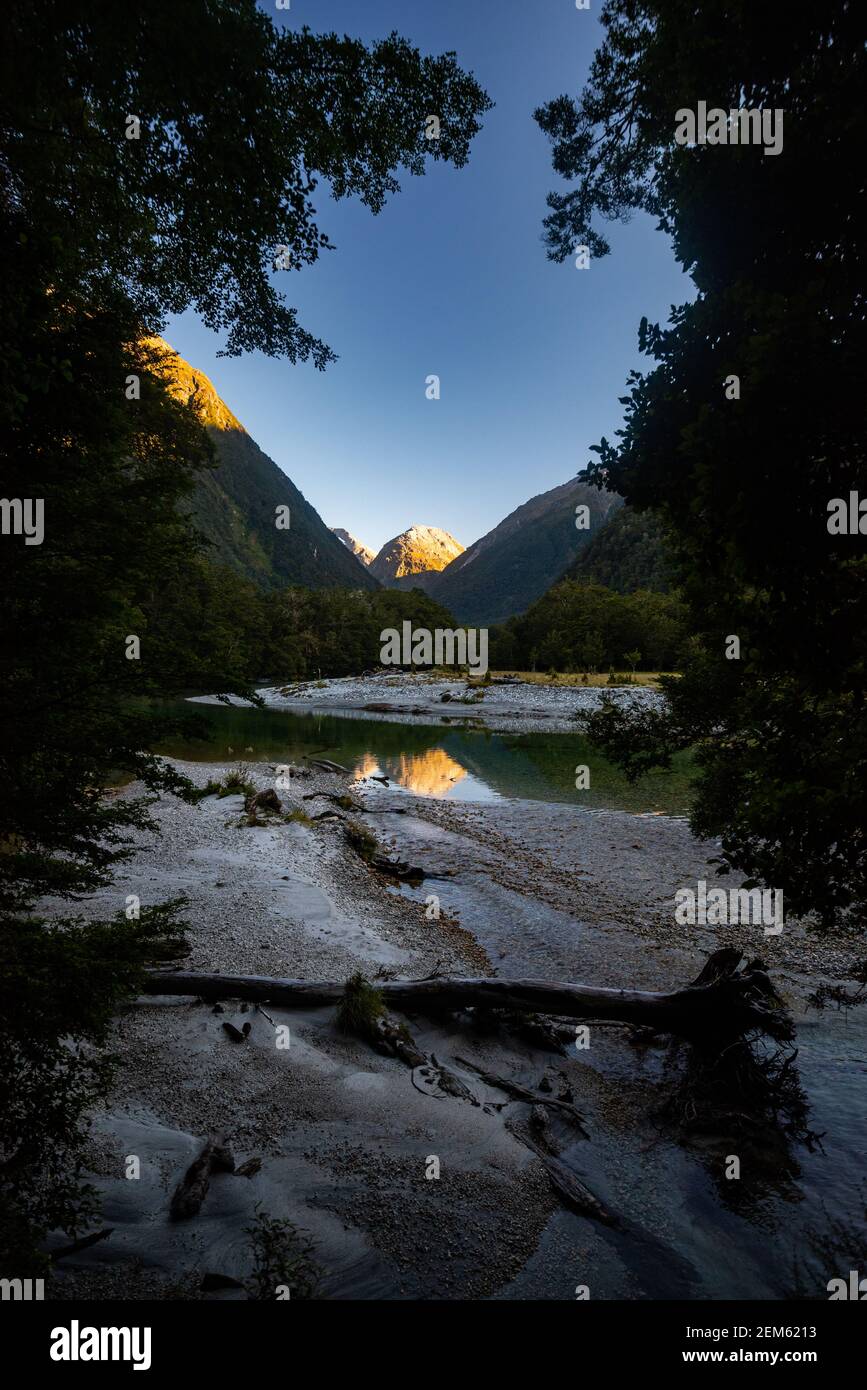 Clinton Valley's Instagram, Twitter & Facebook on IDCrawl