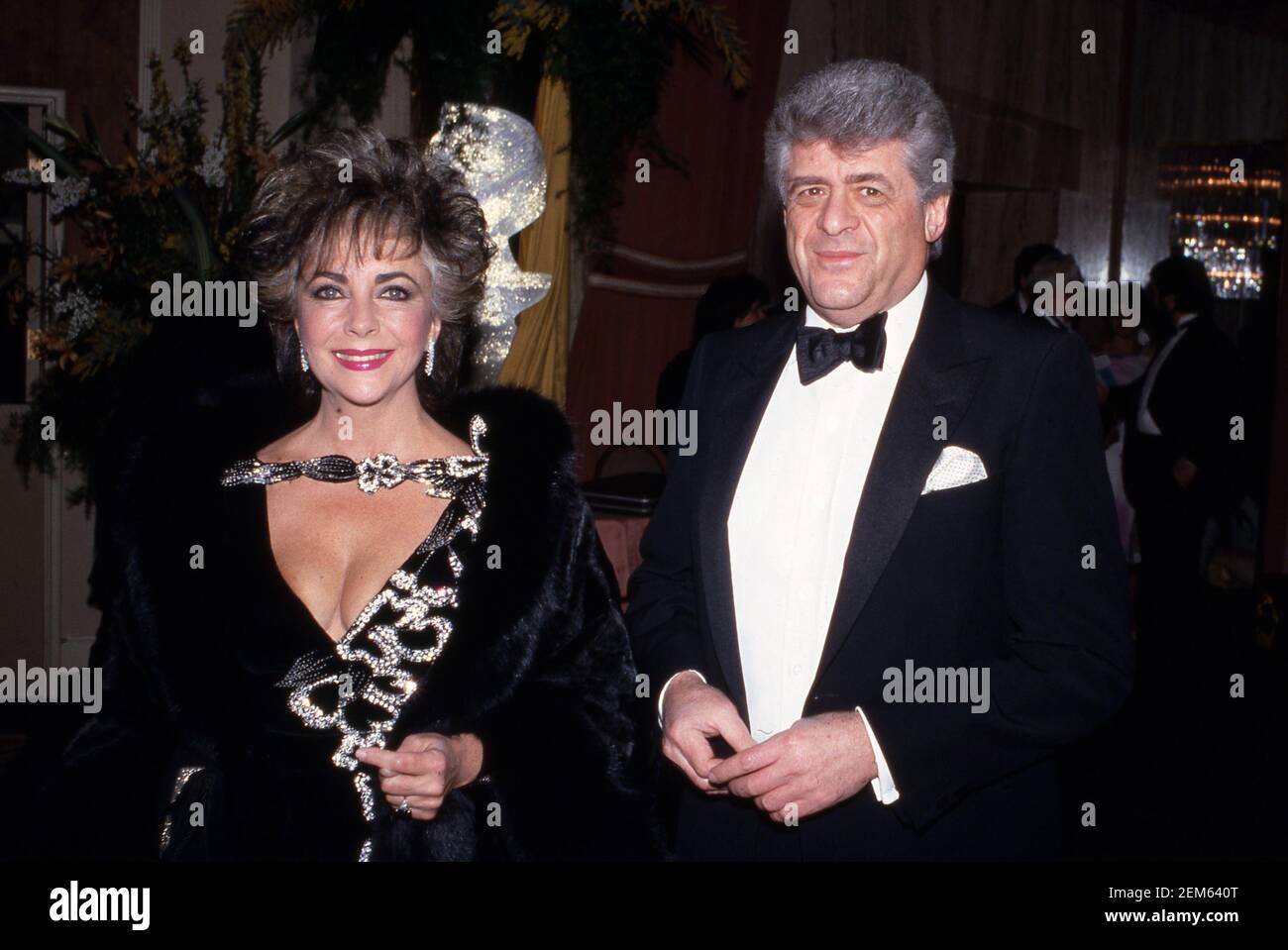 Elizabeth taylor 1985 hi-res stock photography and images - Alamy